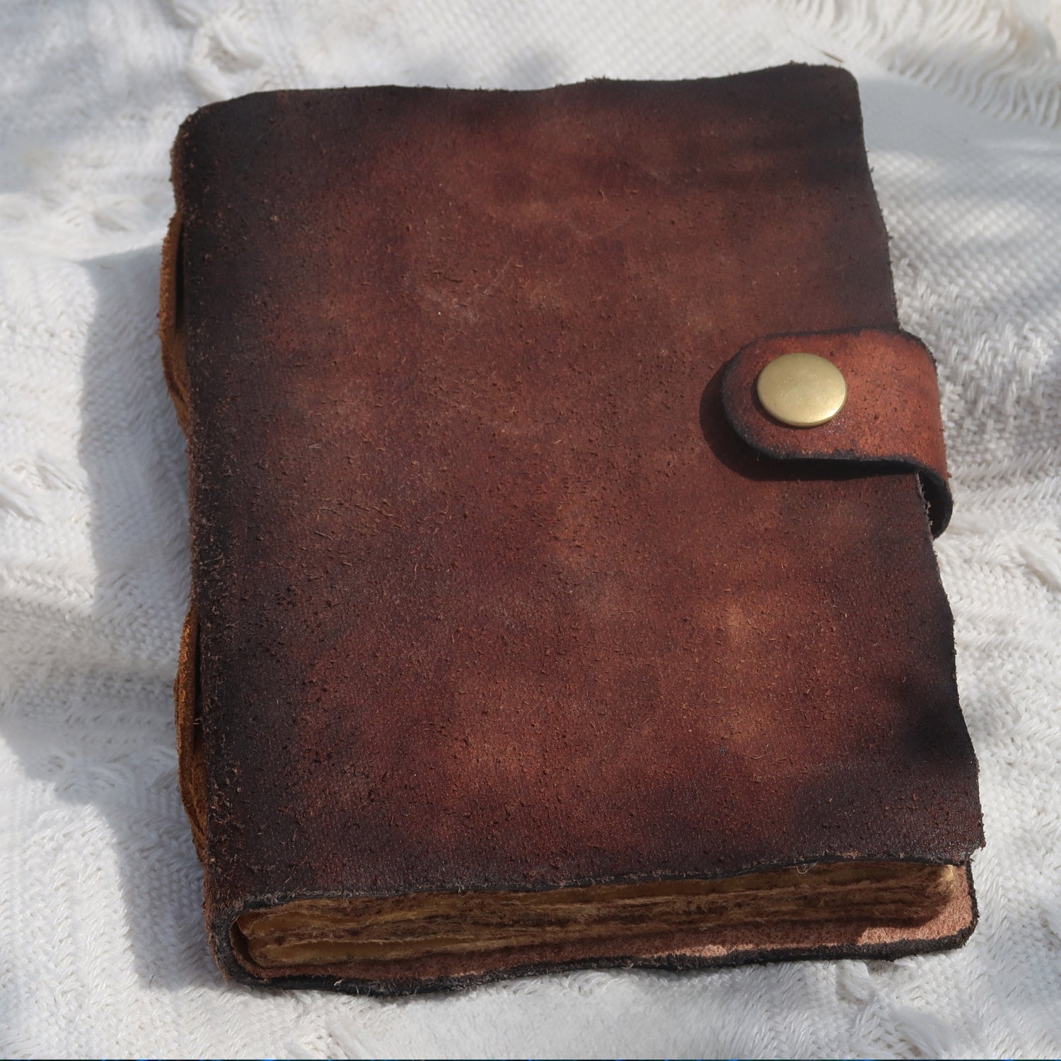 Handcrafted Leather Vintage Notebook with Belt Buckle | Stamprints